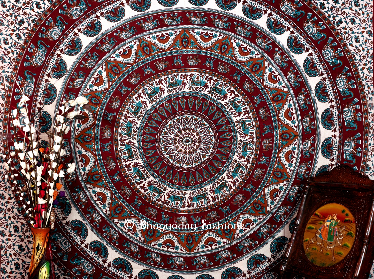 Handlook Psychedelic Indian Tapestry Bedspread in White Multicolor ...